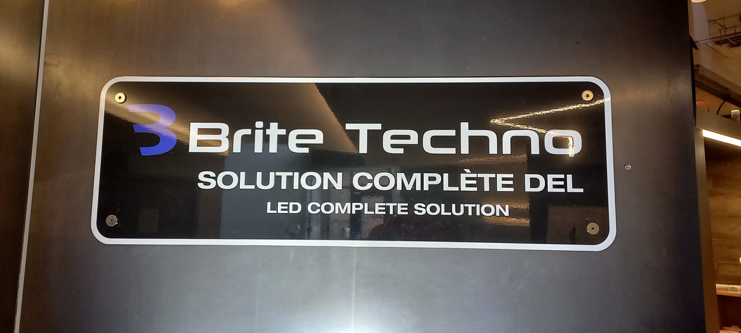 Brite Techno(Solution Complete LED) - 100 000 $ - BAIIA 0